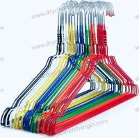 China Durable Plastic Coated Wire Clothes Hanger 110 Cartons Daily Production for sale