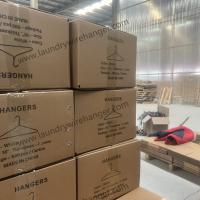 China 16 Inch Low Carbon Steel Wire Hangers In White for sale
