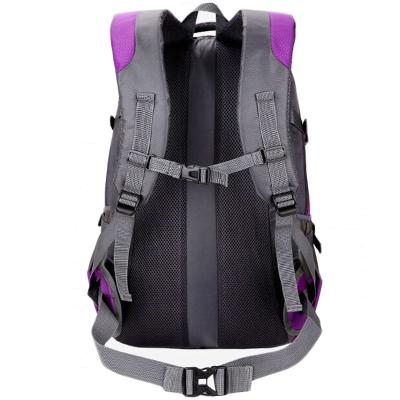 China Customized Designs Outdoor Sports Bag with Adjustable Shoulder Straps and Telescope Aluminium Tube Trolley System for sale