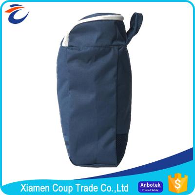 China Custom Sports Gym Bag with Adjustable Shoulder Straps and Telescope Aluminium Tube Trolley System in Customized Colors for sale