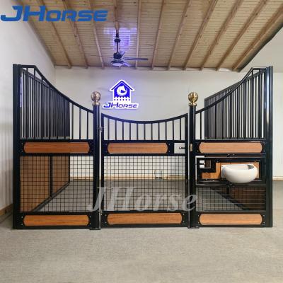 China Low Mesh Wooden Farm Riding Stables Horse Stall Fronts Box Portable for sale