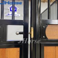 China Luxury Bamboo Galvanized Pine European Style Horse Stalls 2.5m - 4.0m for sale