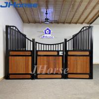 China Luxury Bamboo Galvanized Pine European Style Horse Stalls 2.5m - 4.0m for sale