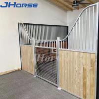 China Luxury Europe Style Pine Infilled Horse Stall Fronts Corrosion Resistant for sale