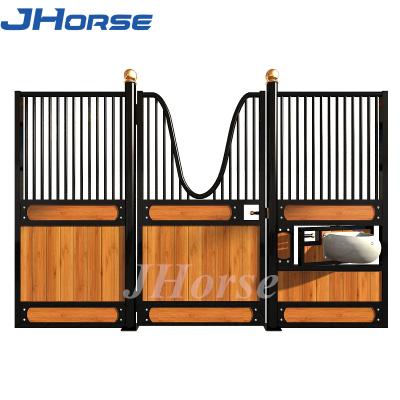 China Pine European Stall Fronts 3m 4.2m Horse Stable Doors Panels With Feeder for sale