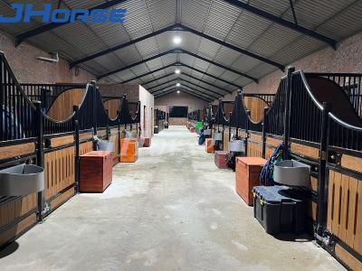 China Solid Luxurious Equestrian Box For Horse Stall for sale