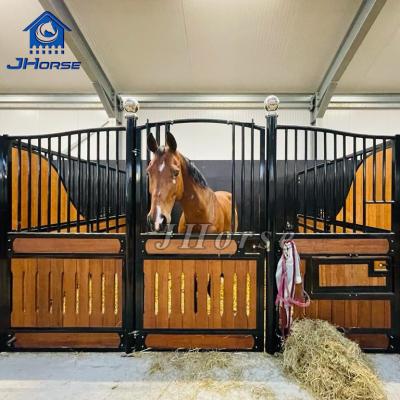 China Customized Stall Panels 1/8 Inch Frame Thickness 6ft Height for sale