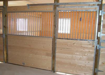 China Bamboo Panel Horse Stall Fronts Temporary Horse Stables In Galvanized for sale