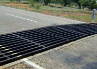 China Steel Livestock Handling Equipment Cattle Guard Grid 4m X 2.2m / 3m X 2.2m for sale