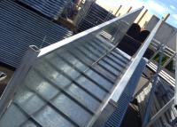 China 4.7m Cattle Loading Ramp Smooth High Strength Platform Safety Rail for sale