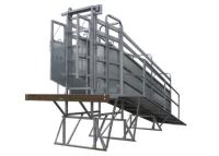 China Common Sizes Portable Sheep Loading Ramp , Lightweight Livestock Loading Chute for sale