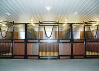 China Temporary Wood Portable Horse Box Stalls Swing Stall Gates Available Custom for sale