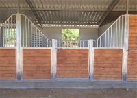 China Heavy Duty Horse Stable Box Equipment with Bamboo Board Hot Dip Galvanized European Style for sale
