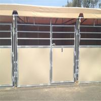 China Hinged Door Model Horse Stable Equipment With Roofing 10 MM Thickness HDPE for sale
