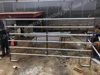 China Metal Cattle / Horse Fence Panels / Portable Corral Panels Corrosion Resistant for sale