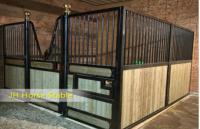 China Luxury Portable Horse Stable Box Kits Infilled Pine or Bamboo for sale