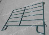 China Customized Q195 Thick Metal Tubes Livestock Fence Panels Corrosion Resistant for sale