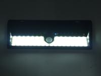 China IP44 Solar Powered LED Outdoor Lights White / Warm White 90 / 66 LED ABS 1800 Mah for sale