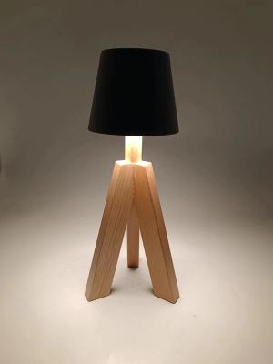 China Rechargeable Wooden Base Battery Operated Night Light For Nursery 200lm for sale