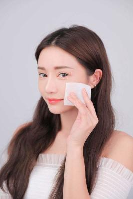 China Biodegradable 210cm Beauty Care Spunlace Nonwoven Fabric for sale