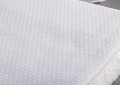 China Embossed 40g/M² Garment Spunlace Nonwoven Cloths for sale