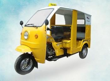 China Gasoline Passenger Tricycle with Driver Cabin - 144.6ml Engine, 1000kg Load Capacity, 65km/h Speed for Urban Taxi Service for sale