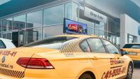 China P2.5mm 4500 nits Taxi Rooftop Advertising Signs 4G Wifi GPS Connect for sale