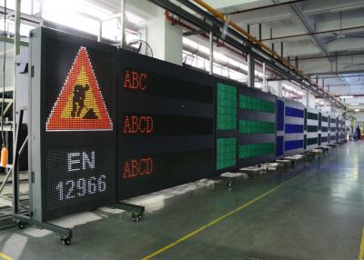 China P12mm Motorway VMS Signs Traffic road Safety Dynamic Message Board for sale