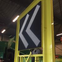 China Wireless 346 DIP LED Traffic Signs 10000 Pixels Per Square Meter for sale