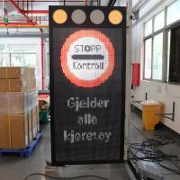 China Outdoor DIP P16 LED Traffic Signs 1024mm*1024mm Safety Signage for sale