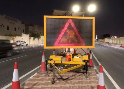 China P20 960*960mm LED Traffic Warning Signs VMS Street Caution Guidance for sale