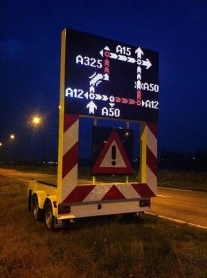 China P10 P25 trailer mounted lED screen Mobile Advertising Billboard for sale