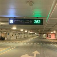 China Custom Made P10 VMS Parking Display 160×160mm Module Energy Saving for sale