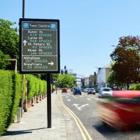 China Full Color Outdoor P12 VMS Parking IP65 Waterproof LED Display for sale