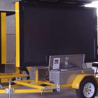 China Solar LED Portable Variable Message Signs trailer mounted boards for sale