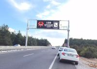 China Energy Saving P12mm LED VMS Signs City Road Gantry Information for sale