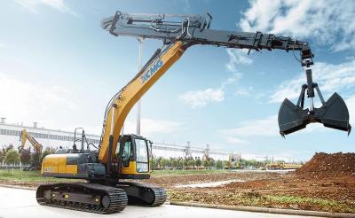 China Hydraulic Excavator Arm Telescopic Boom Extends Up To 32 Meters With 1.5cbm Clamshell Bucket for sale