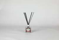 China Natural Reed Diffuser Gift Set 200ml Plant Essential Oil Home Fragrance for sale