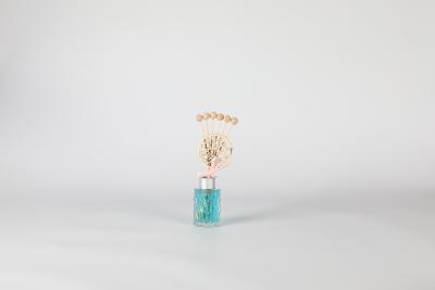 China 70ml Mini Reed Diffuser Fragrance Gift Set 0.28kg OEM Custom Logo Home Scent for sale