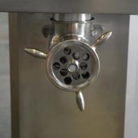 China 22KW Commercial Meat Mincer For Fresh And Frozen Meat Processing SJR-D200 for sale