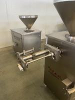 China 220L Vacuum Sausage Filling Machine ZKG3500 For Smooth Stuffing for sale