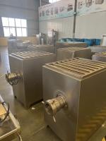 China Factory Direct Sale Professional Meat Mincer Electric Grinder for Chicken Lamb Beef and Fish for sale