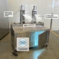 China Automatic Sausage Clipping Machine Stainless Steel Casing Closing Equipment 120 Clips Per Minute Output for sale