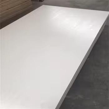 China 18mm Eco-Friendly Birch Veneer Plywood Sheet with 12-20mm Thickness for Furniture and Interior Decoration for sale