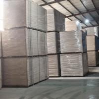 China 18mm Laminated Birch Plywood 4x8 Sheet with Moisture Resistance for Furniture and Cabinets for sale