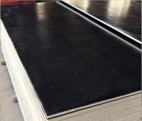 China 18mm Film Faced Plywood 4x8 Shuttering Board - Moisture Resistant Construction Panel with 1220x2440mm Size for sale