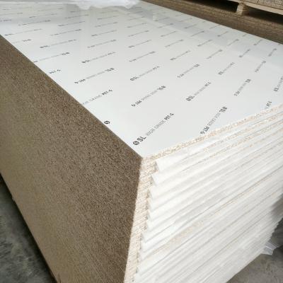 China 18mm White PET High Glossy Particle Board 1220x2440mm for Furniture Door Panels - Moisture Resistant Chipboard for sale