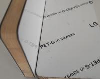 China 18mm MDF Fiber Board with High Gloss Acrylic Film - E0 Formaldehyde Emission for Cabinet Doors and Furniture for sale