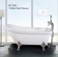 China Classic Bathroom Acrylic Freestanding Tub With Legs Solid Surface Wear Resistance for sale