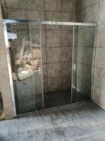 China Custom Sliding Door Glass Shower Screen Bathroom Shower Doors Free Standing for sale